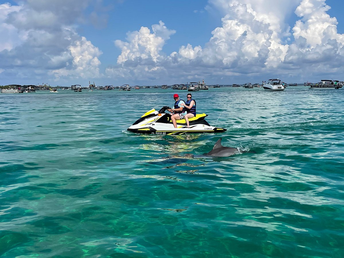 Jet Ski Rentals in Destin, FL: Embarking on a Jet Ski Adventure